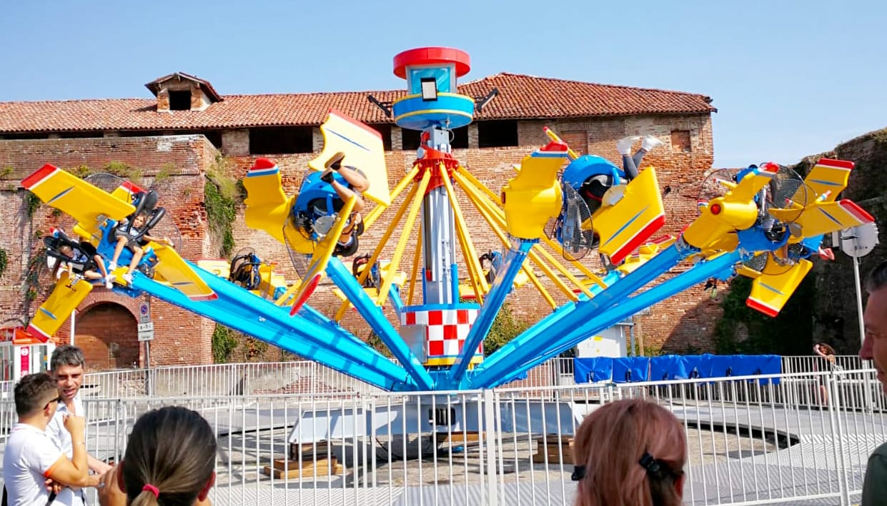 AEROBAT RUSH FLIGHT - Technical Park - Amusement Rides and amusement ...